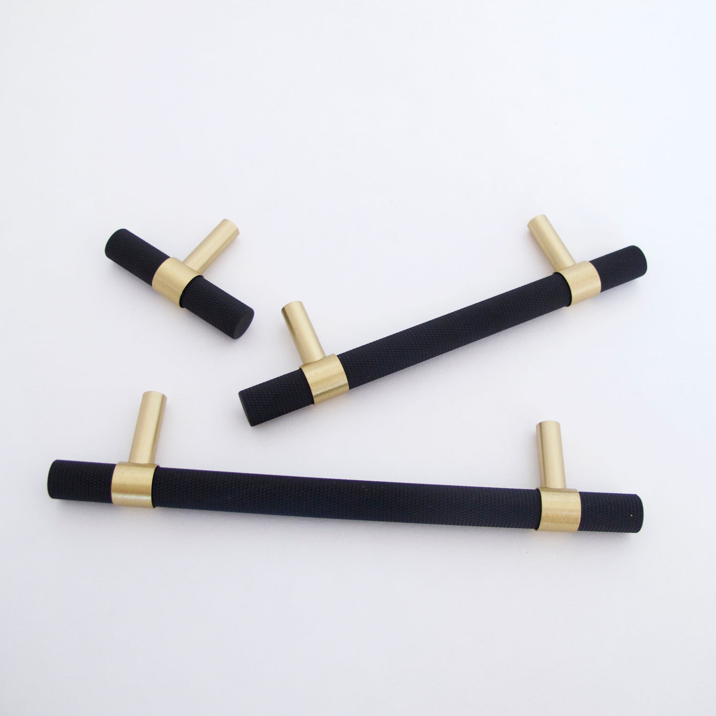Unique Drawer Pulls & Cabinet Knobs | Hooks & Knobs
