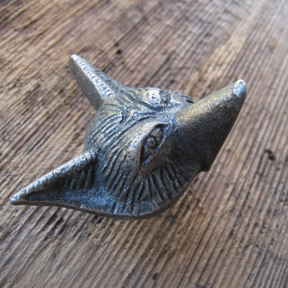 Metal Fox Drawer Pulls & Cabinet Knobs - Hooks & Knobs
