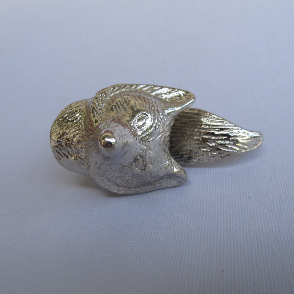 Silver Fox Drawer Pulls & Cabinet Knobs - Hooks & Knobs