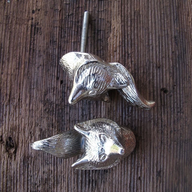 Silver Fox Drawer Pulls & Cabinet Knobs - Hooks & Knobs