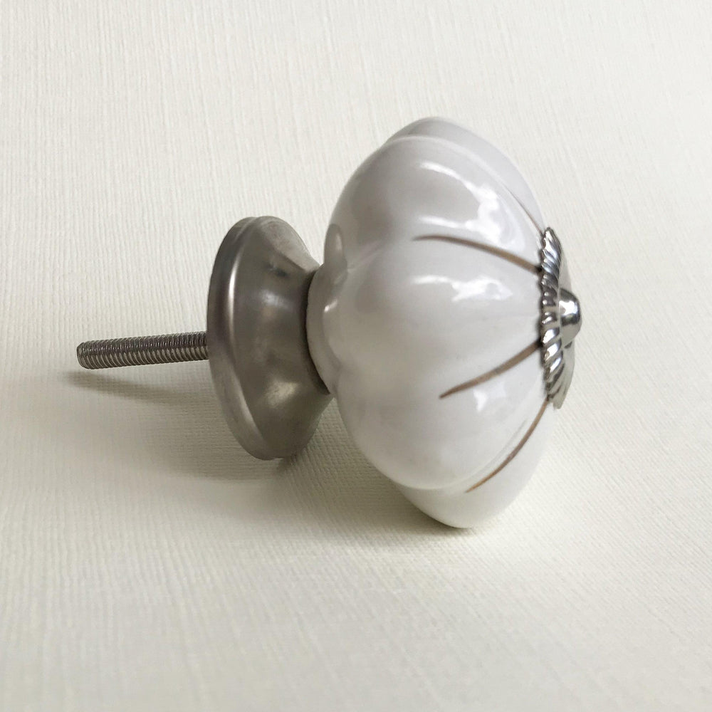 White Marigold Knob - Hooks & Knobs