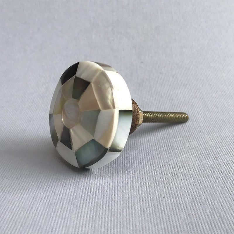 Mother of Pearl Luster Knob - Hooks & Knobs
